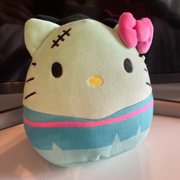 Squishmallows | Toys | Franken Kittyhello Kitty Squishmallow Zombie ...